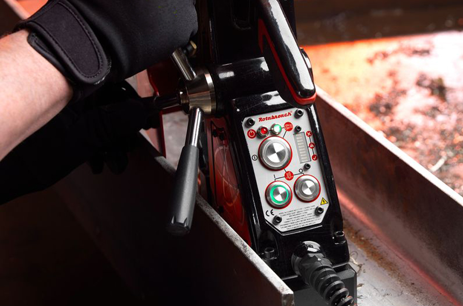 Element 40 - Rotabroach