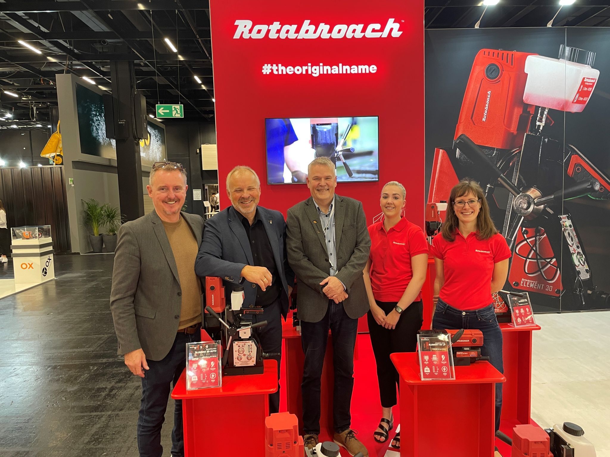 How Do We Support Our Distributors? - Rotabroach