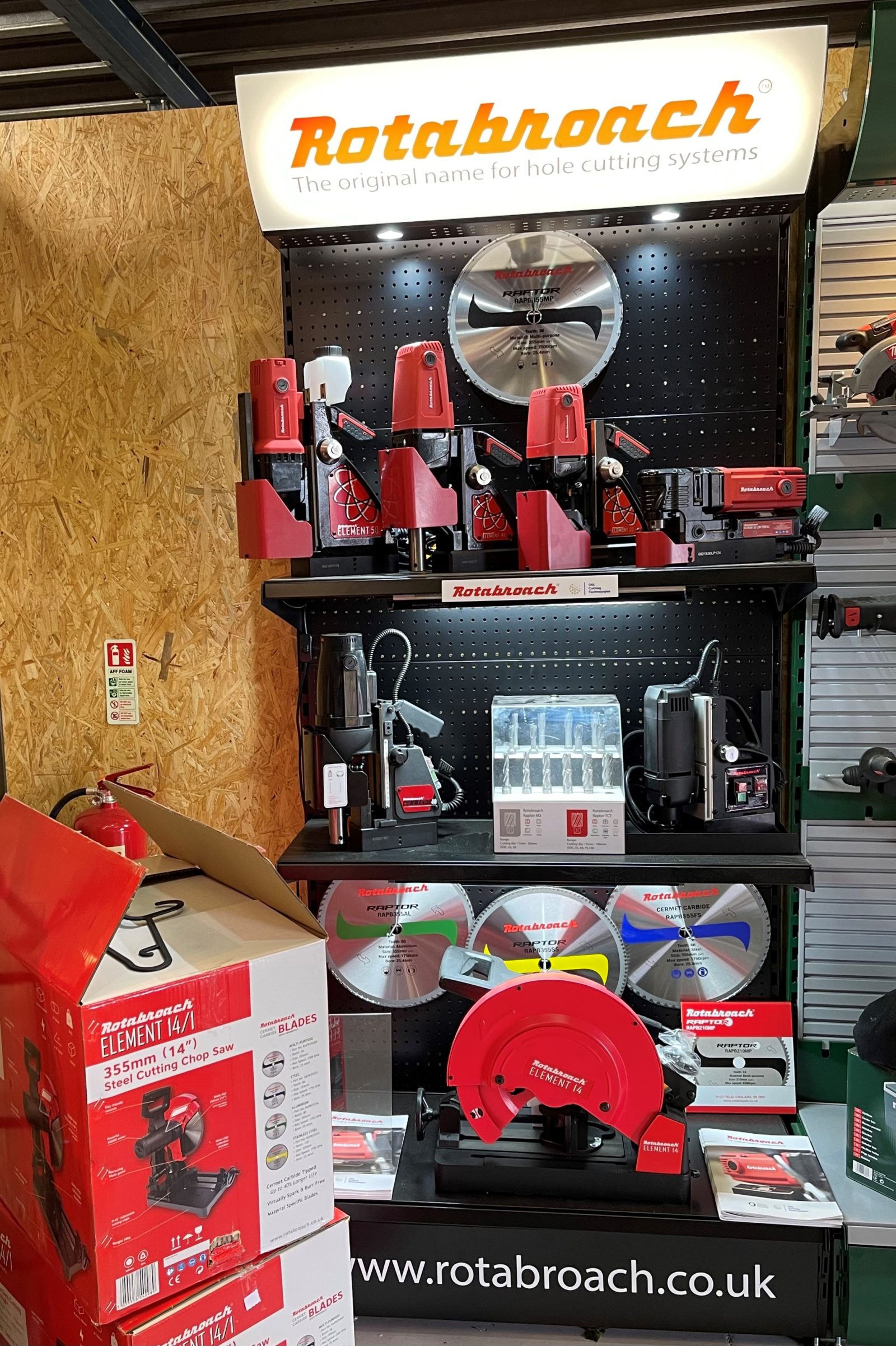 How Do We Support Our Distributors? - Rotabroach